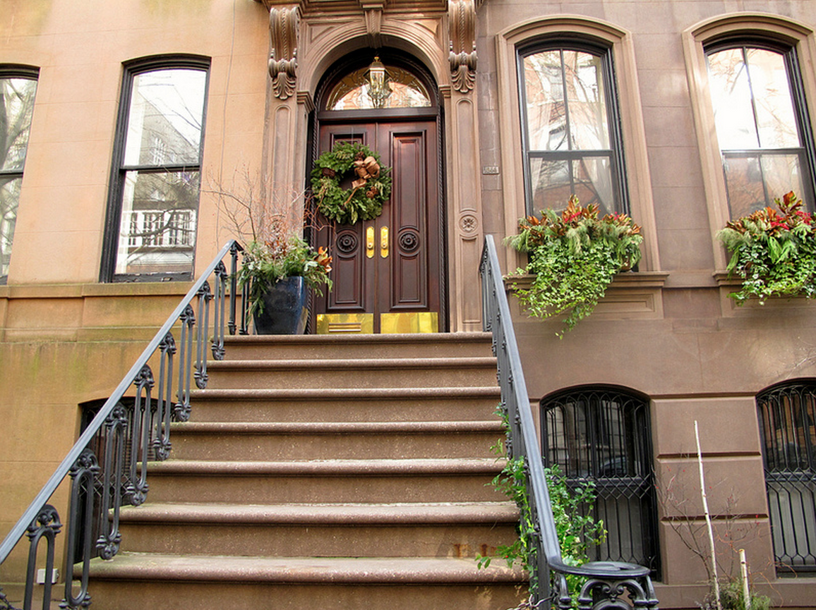 What is a Brownstone? We Asked the Experts